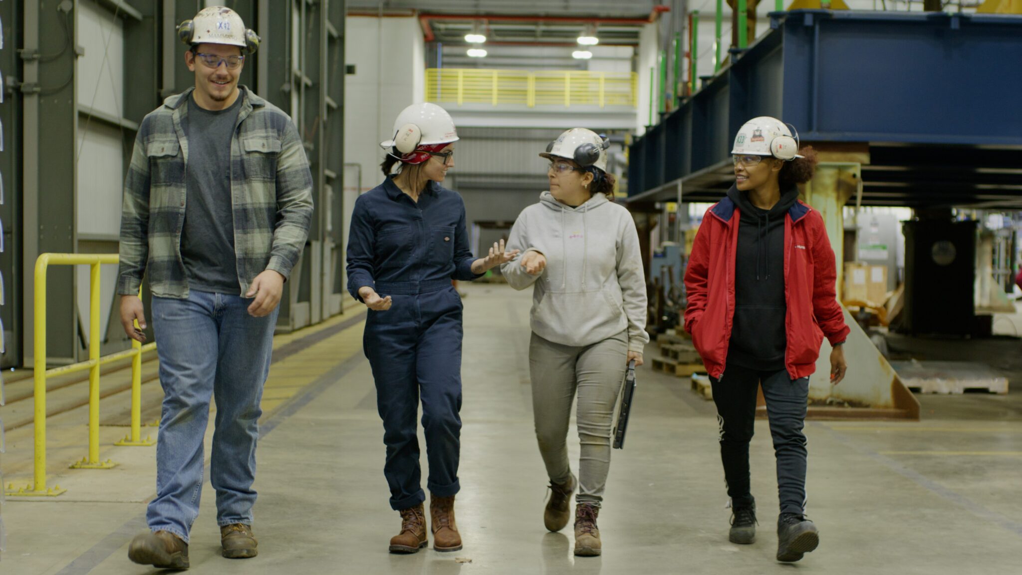 HII-Built Aircraft Carrier & Shipbuilders Get National Spotlight on ...