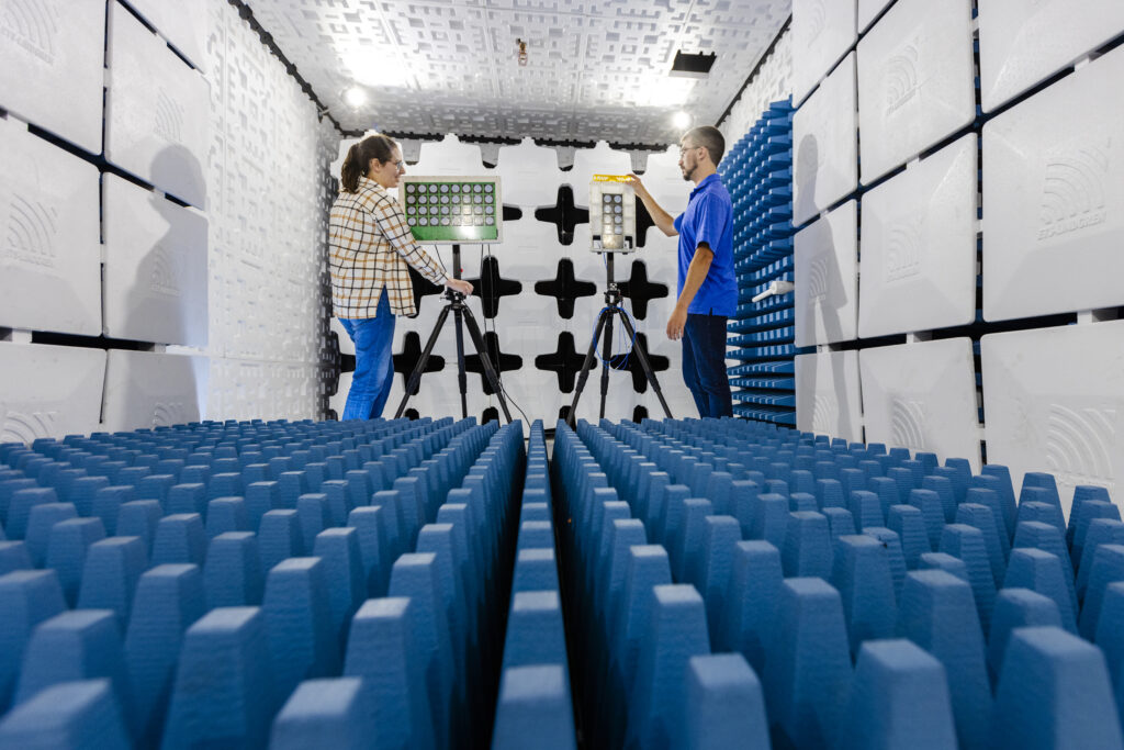 C5ISR Systems & Solutions - HII